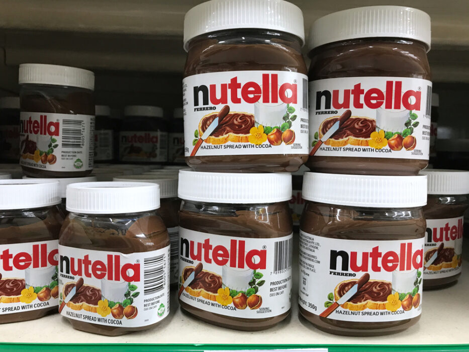 Week-long worker strike at French Nutella factory - Confectionery ...